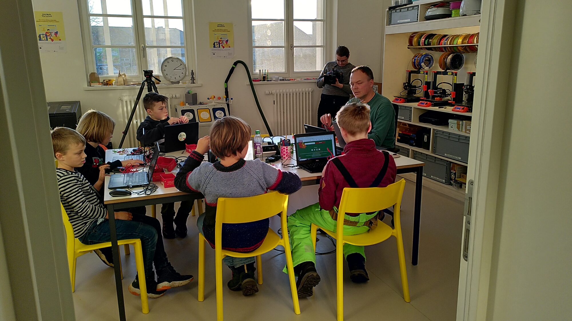 Video über Controllerbau beim Coder Dojo - Fläming macht Mint